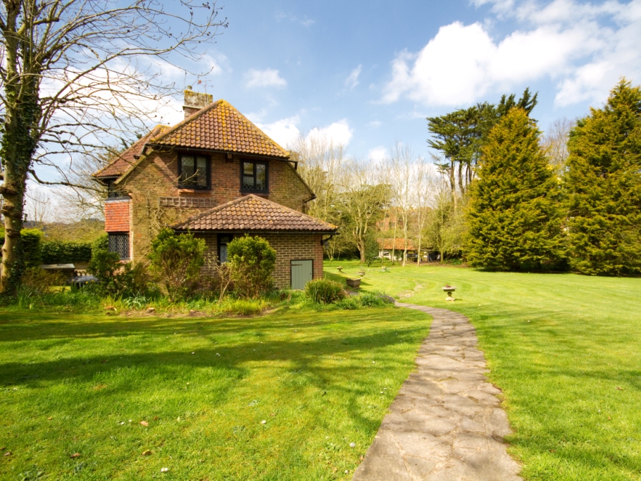 How to start a holiday let - advice from letting professionals